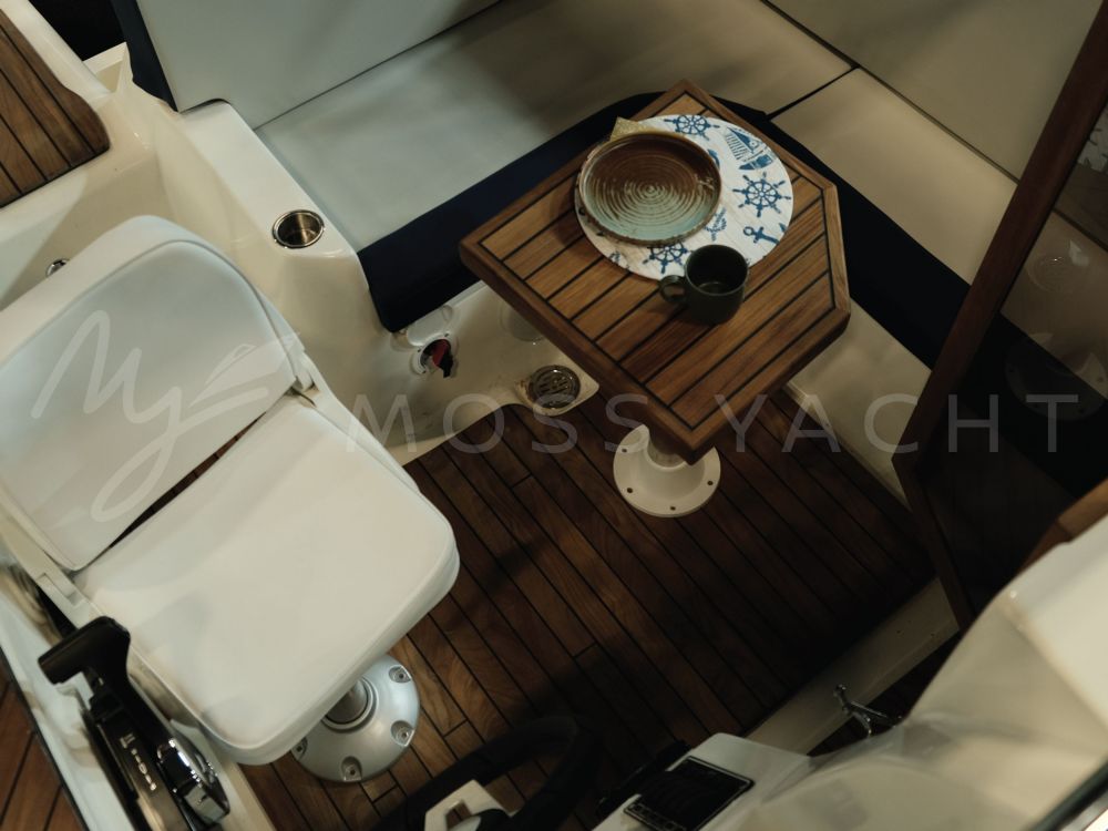 Ruby Cabin - maritimart.com